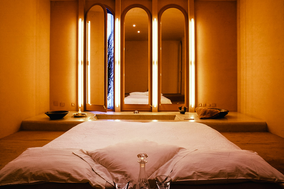 Living in Factory | MANCODE