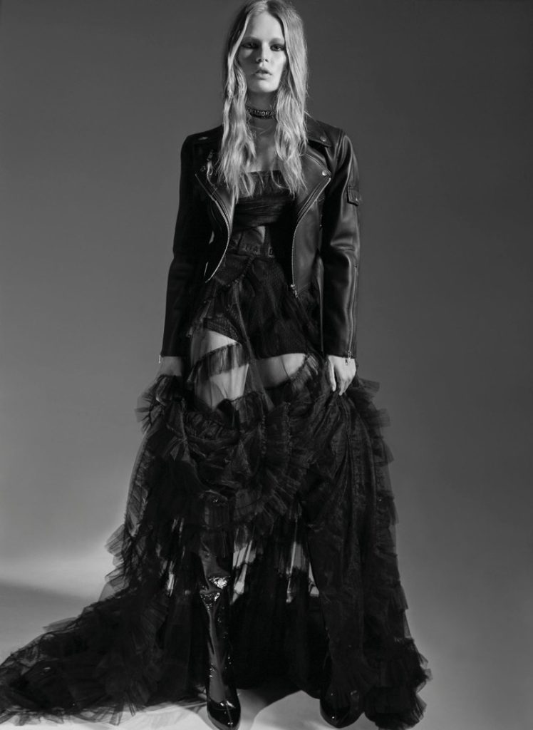 Innocent blonde | MANCODE STYLE