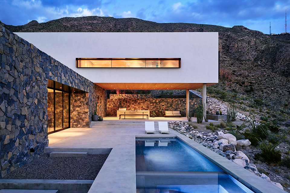 Design κατοικία χτισμένη στα Franklin Mountains | MANCODE STYLE