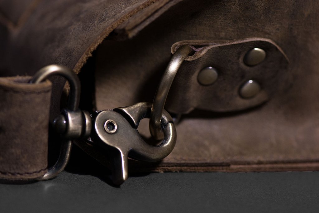 The Messenger Bag | MANCODE