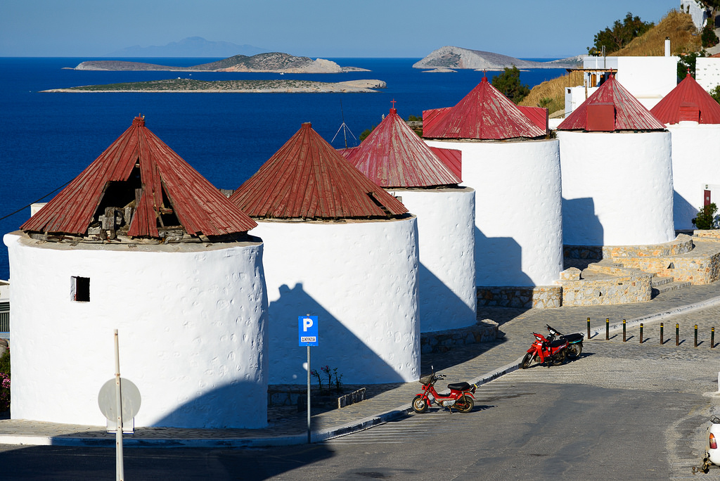 Into the blue | MANCODE STYLE