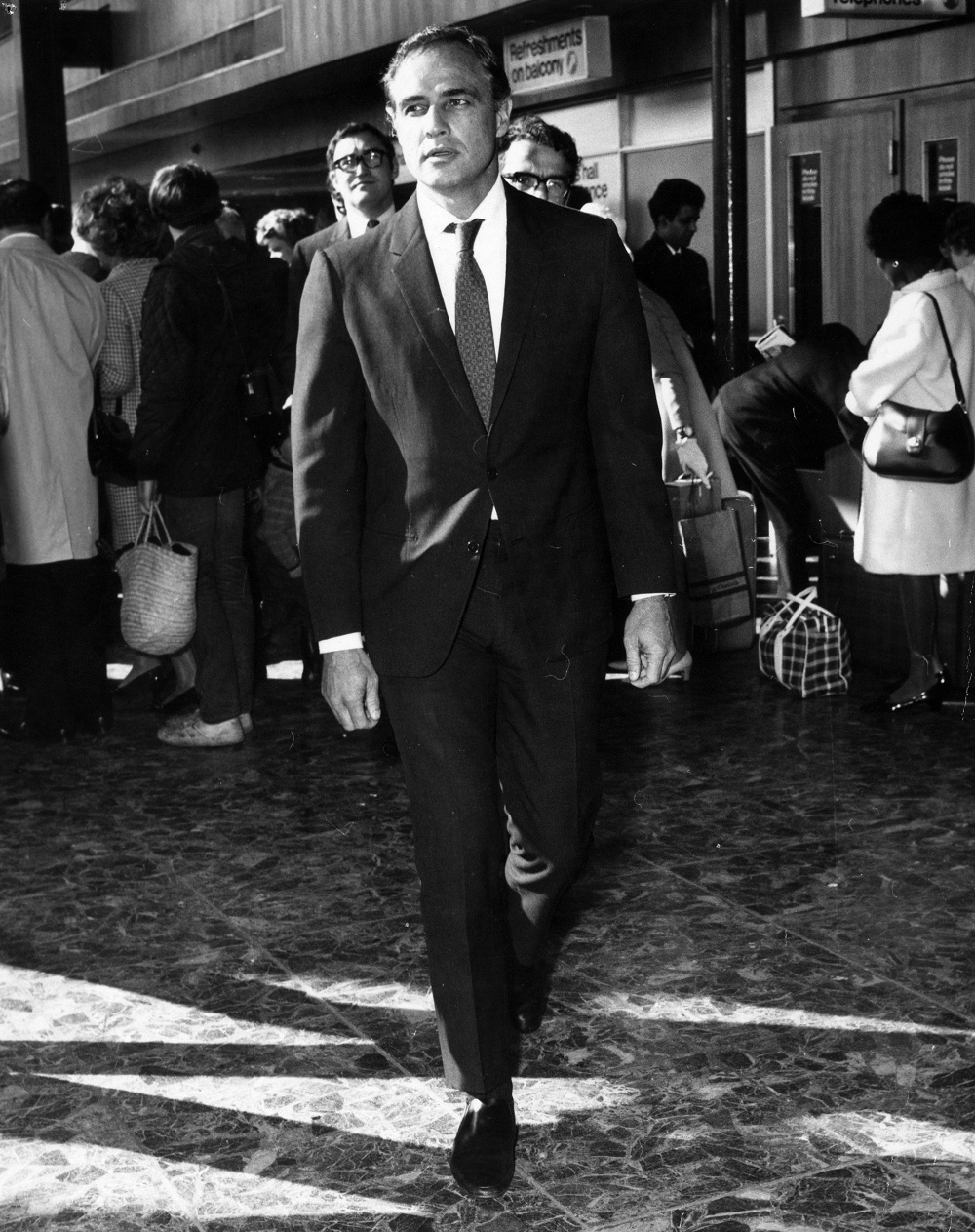 How to Travel with Style | MANCODE