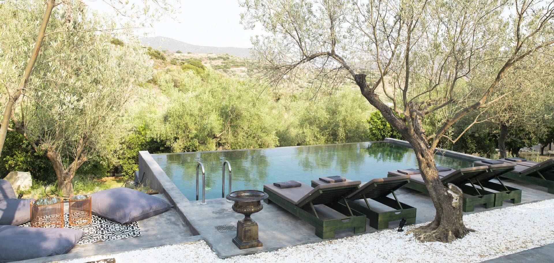 Stylish Getaway to the Good Old Living | MANCODE