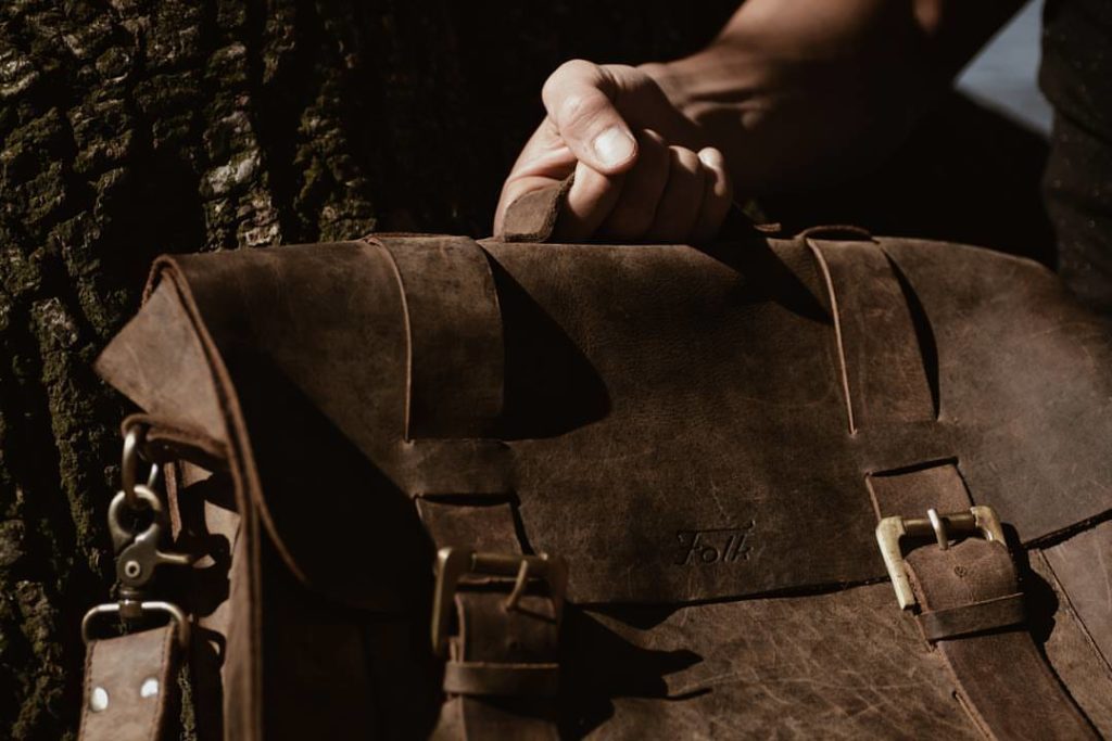 The Messenger Bag | MANCODE