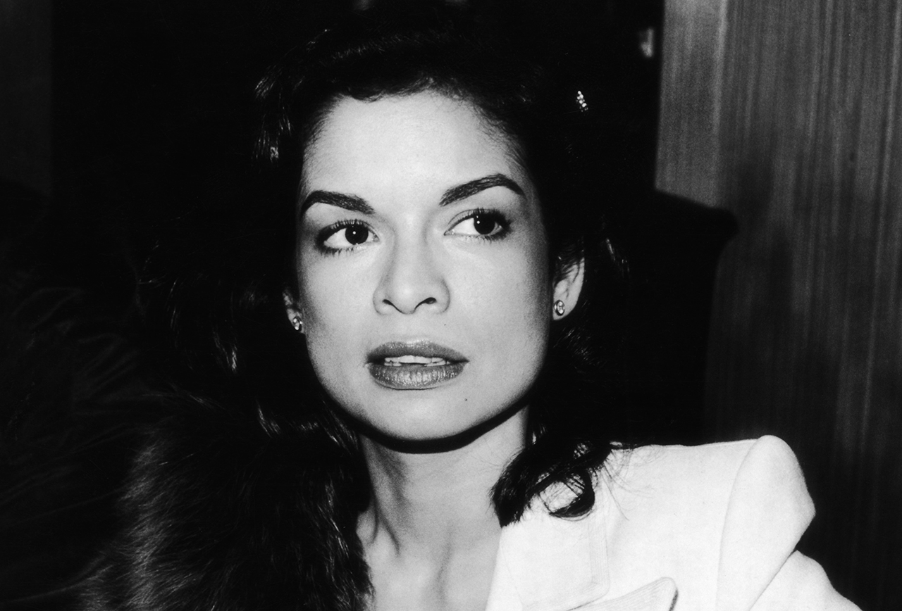 Bianca Jagger | MANCODE STYLE