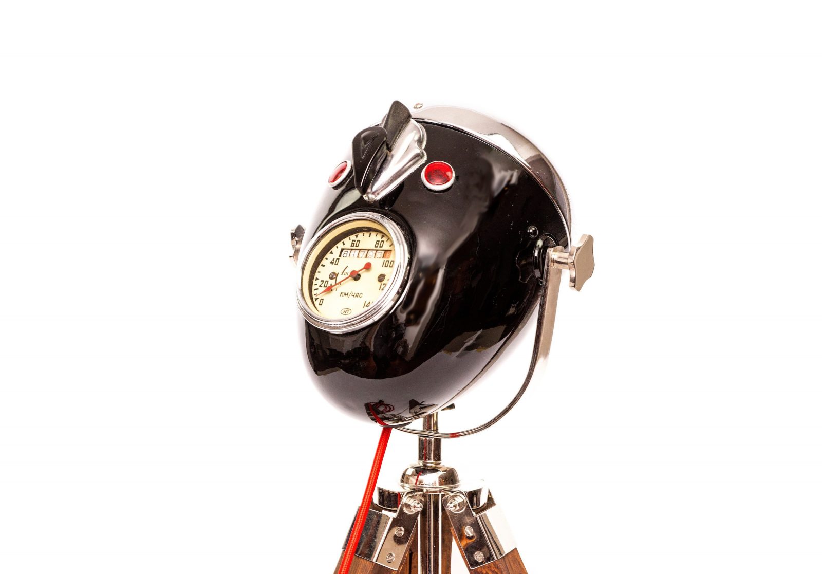 Lamp made of vintage motorcycle | MANCODE STYLE