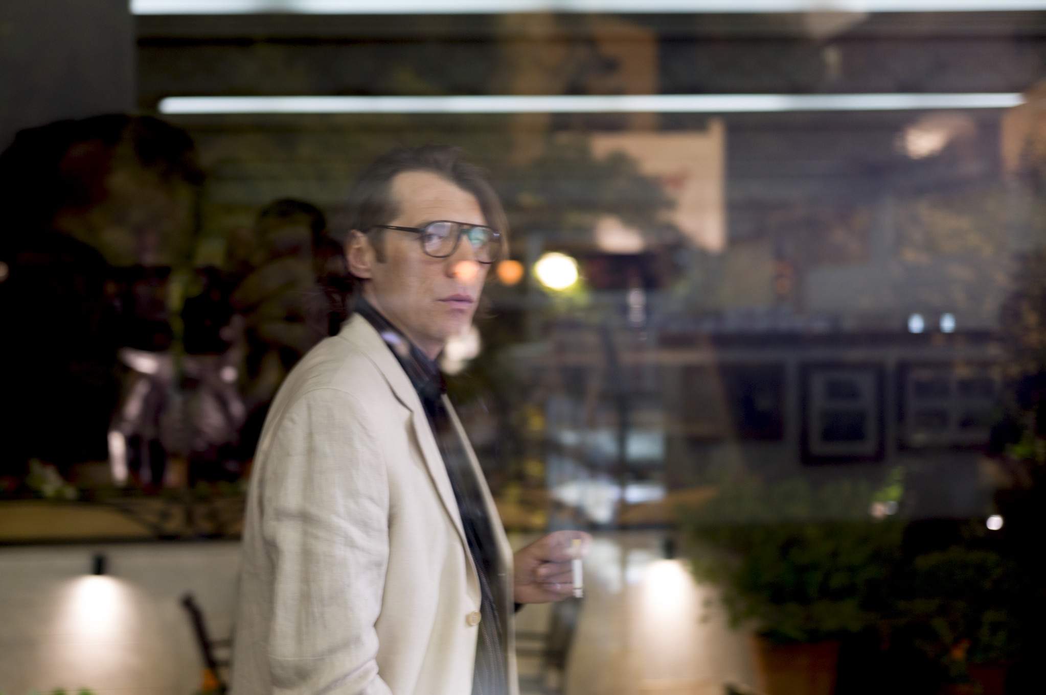 The waiter | MANCODE STYLE