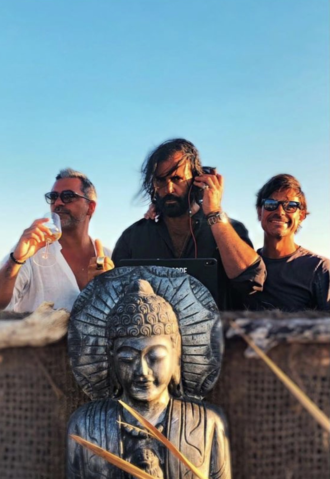 Cosmopolitan Music | MANCODE STYLE