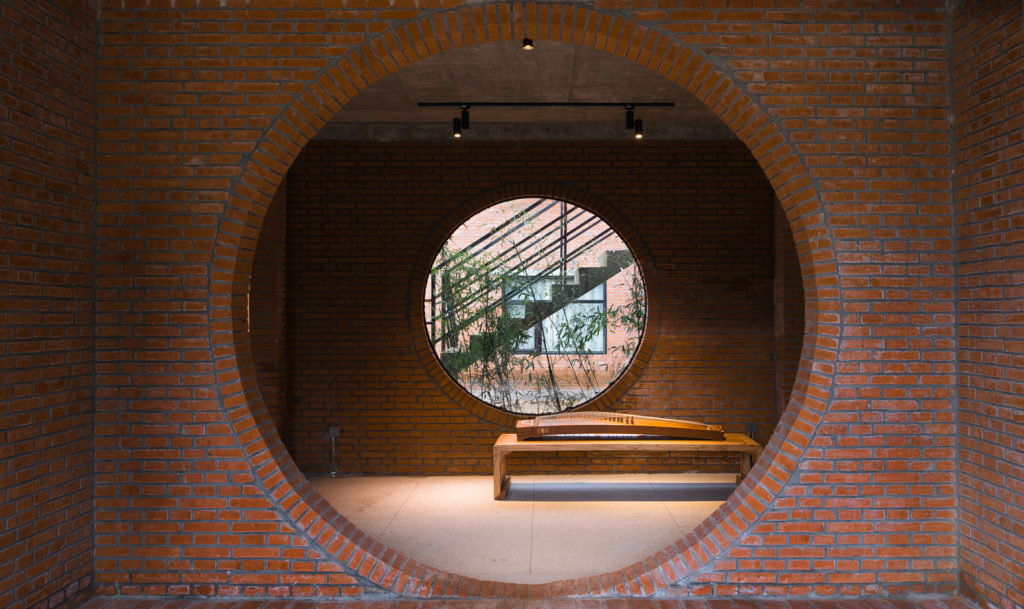 A brick guesthouse complex in Xin country | MANCODE STYLE