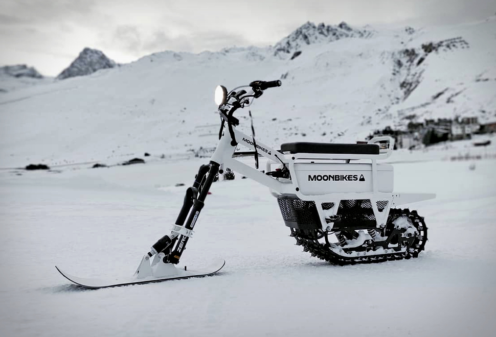 Electric snow bike by Moonbikes | MANCODE STYLE