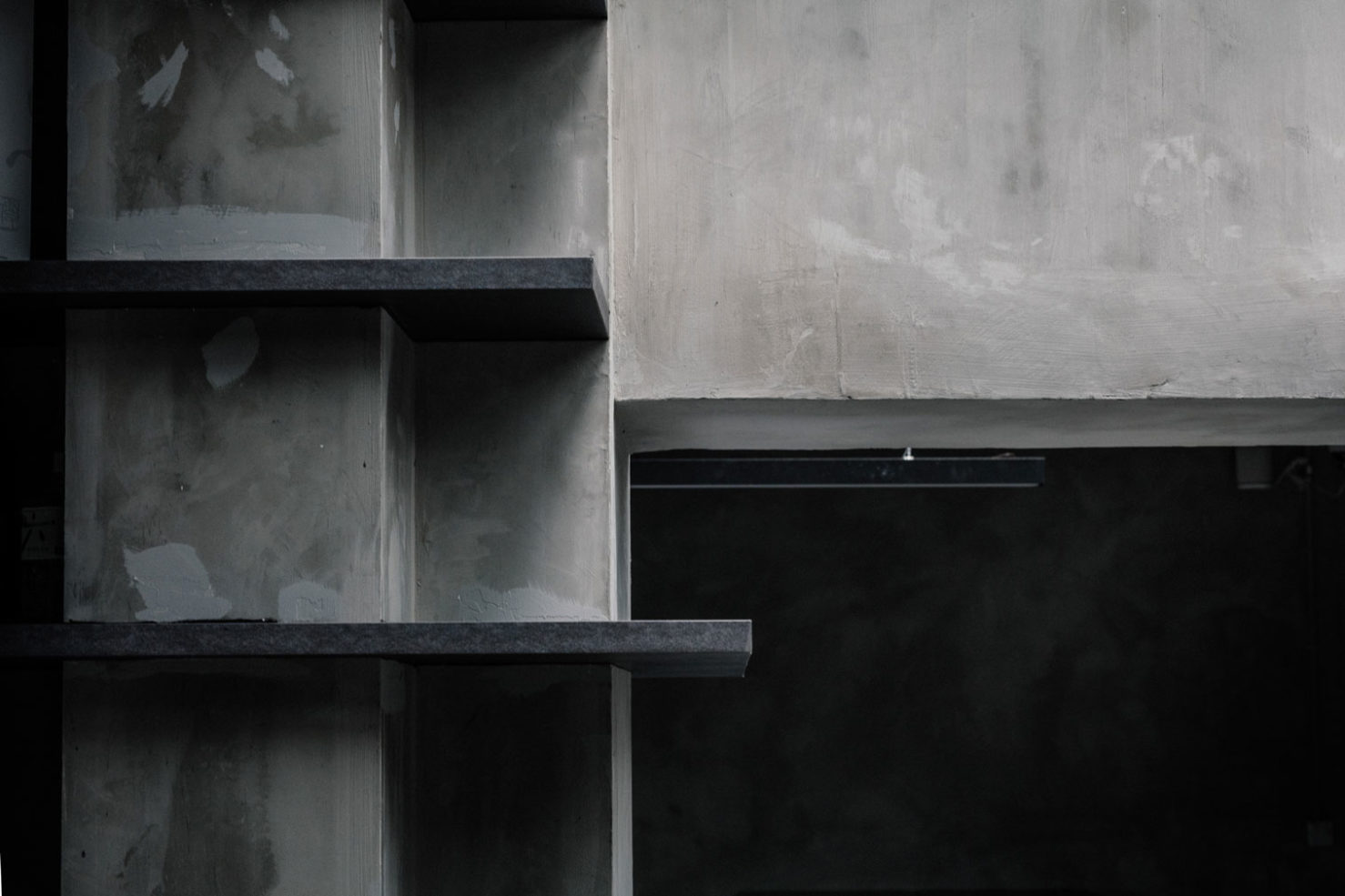 A brutalist sushi joint | MANCODE STYLE