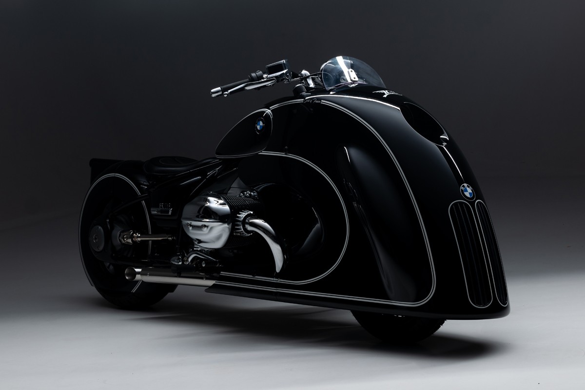 A sophisticatedly custom R18 motorcycle | MANCODE STYLE