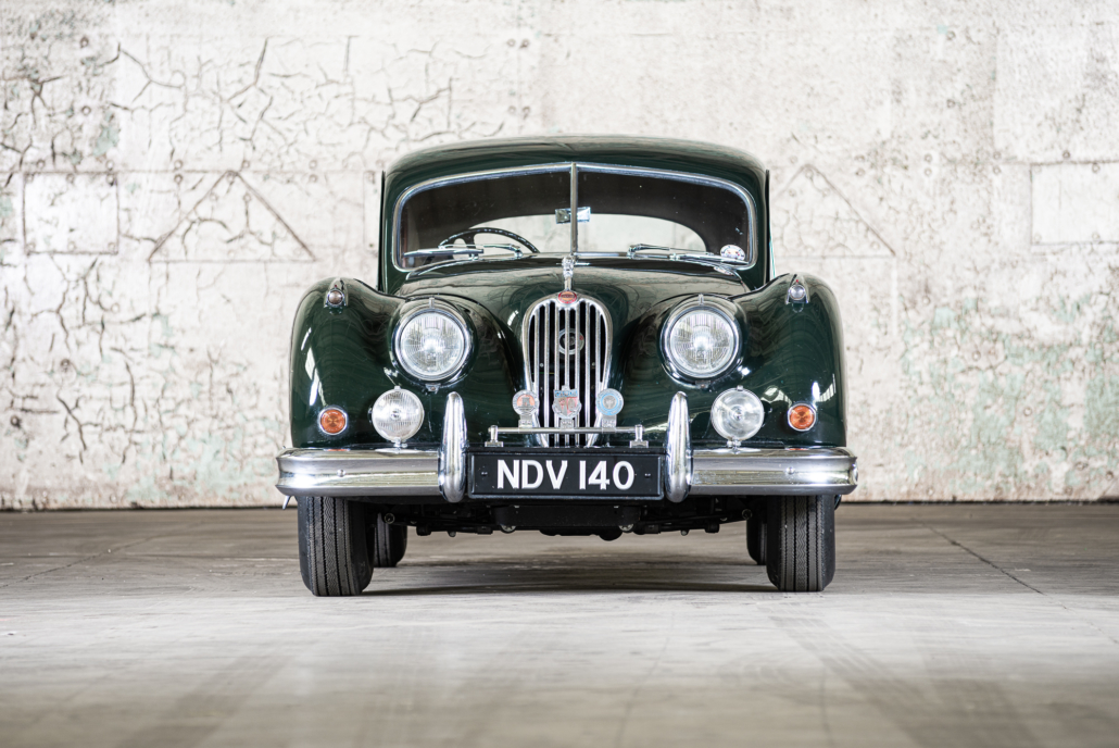 Iconic Curves | MANCODE STYLE