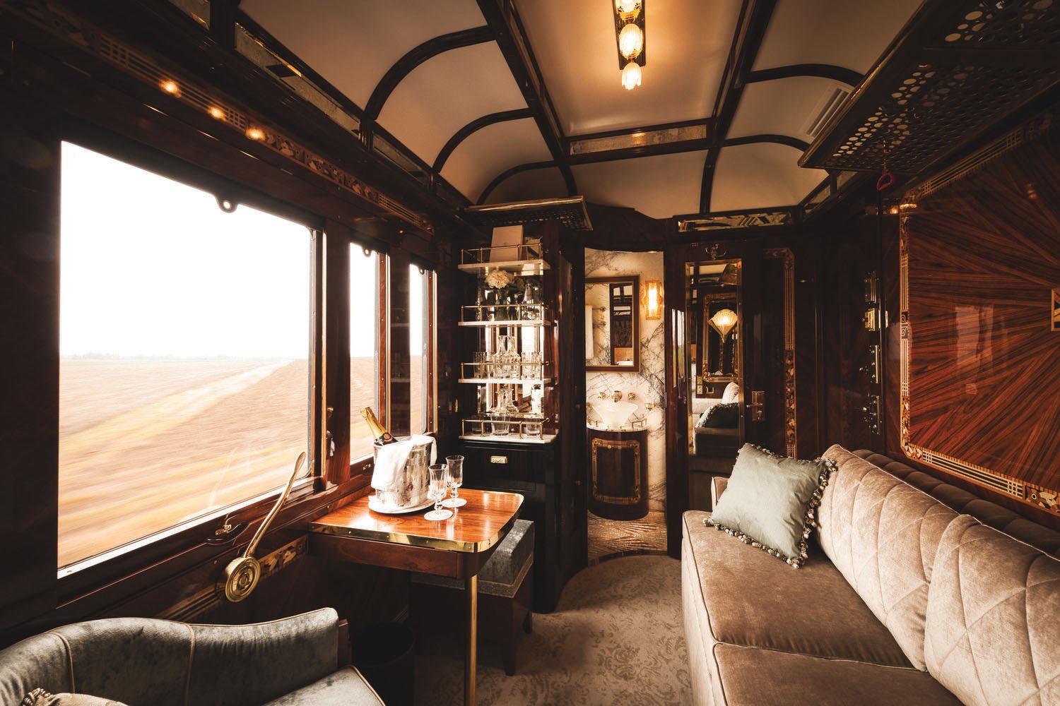 The bygone glamour of luxury travel | MANCODE STYLE
