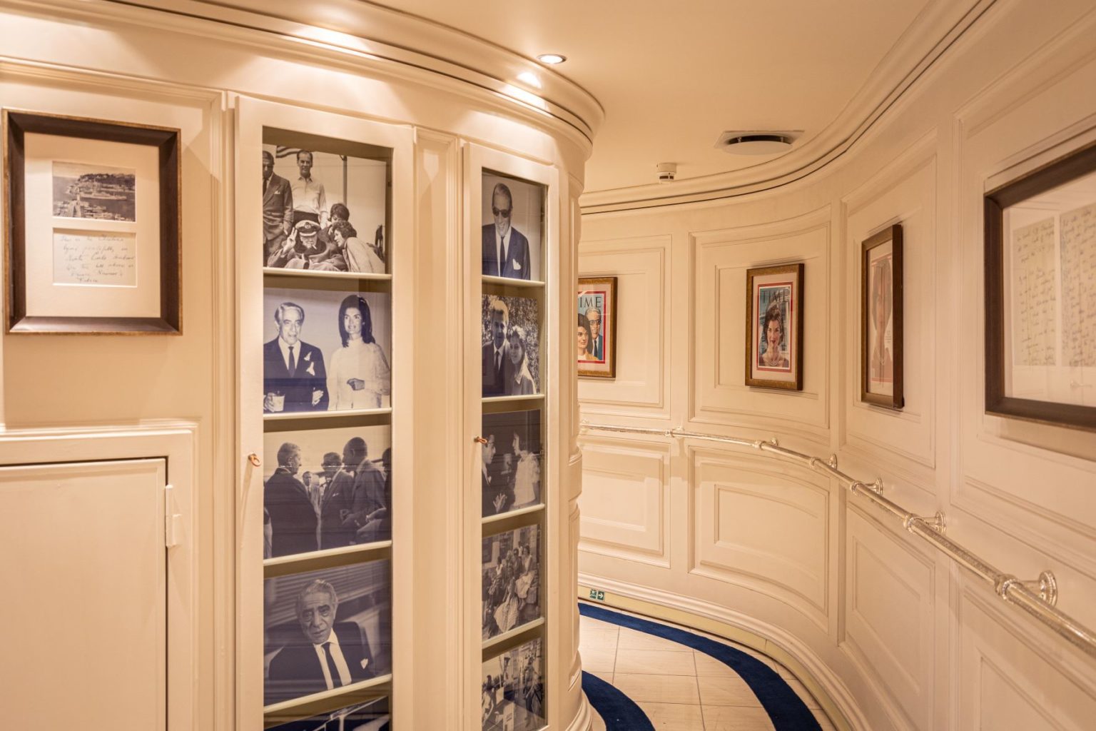 Exclusive photos! CHRISTINA O-The legend | MANCODE STYLE