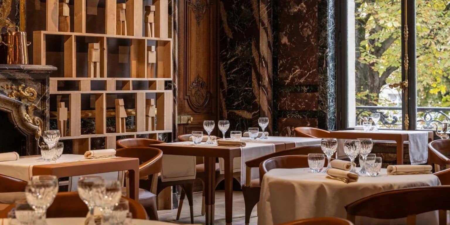 Dine at Paris’ historic Maison Baccarat | MANCODE STYLE