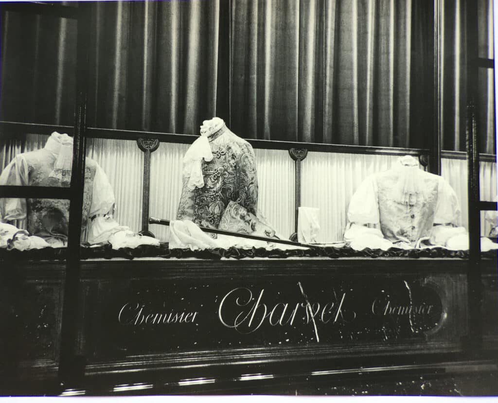 Parisian timeless elegance | MANCODE STYLE