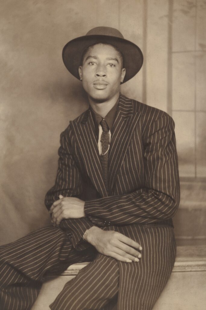 Superfine: Tailoring Black Style | MANCODE STYLE